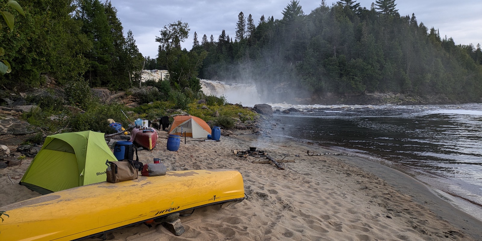 Canot-camping guidé au Québec - Vivez l'aventure avec XPXP